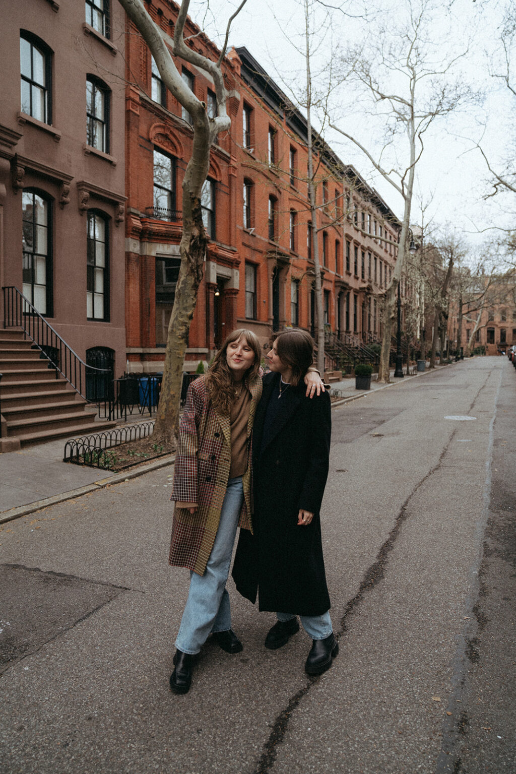 Brooke + Caitlin' Brooklyn Heights Engagement Session