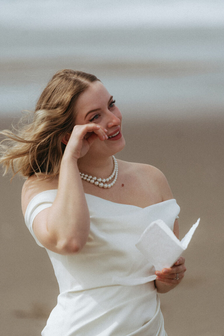 Devyn + Austin's Oregon Coast Elopement - deirdrealston.com