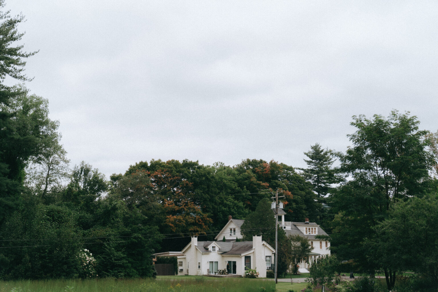 Elena + Corey's Foxfire Mountain House Wedding