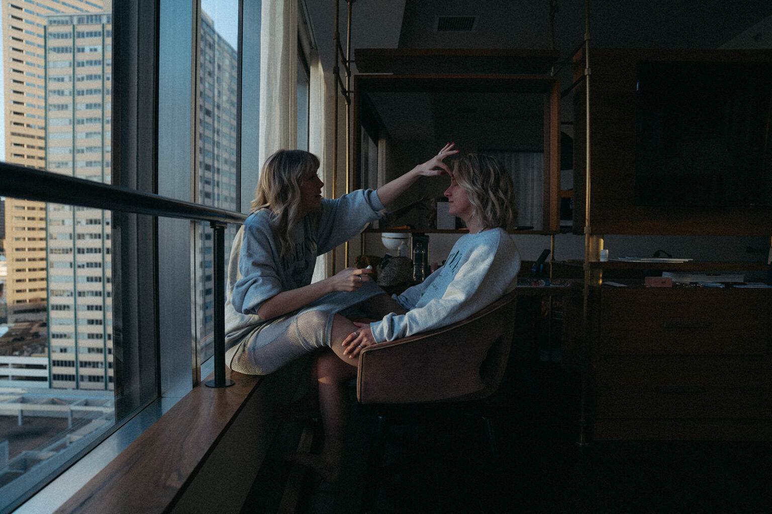 Bethany + Ash's Candlelit Intimate Wedding in Dallas - deirdrealston.com